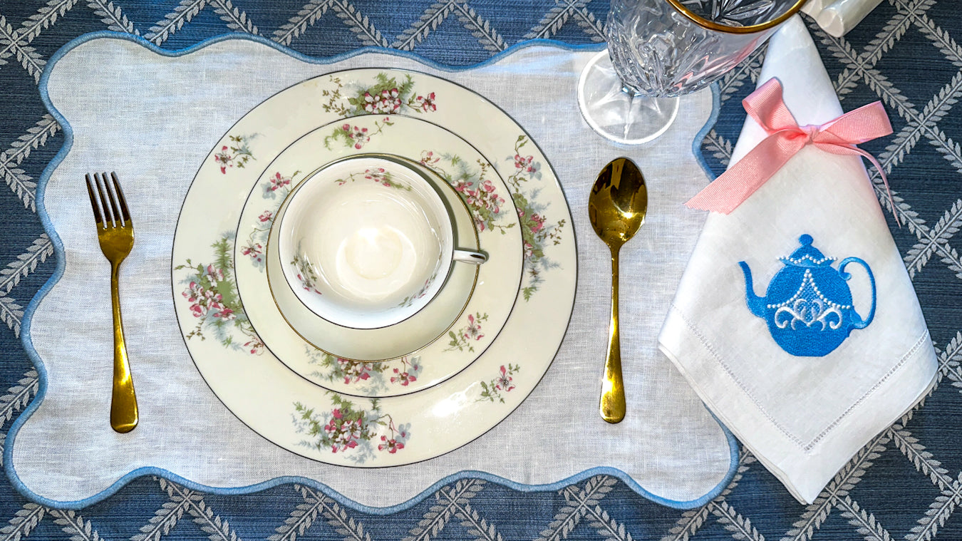 Transform Your Dining Experience with a Bridgerton Inspired Tablescape ...