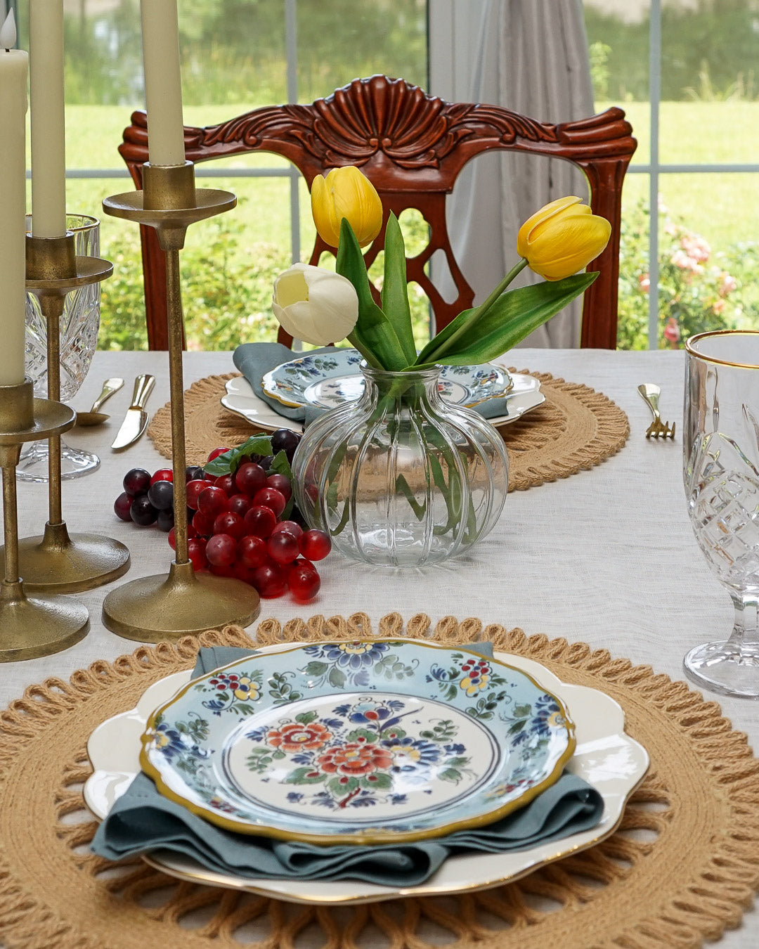 SIMPLE & ELEGANT JUNETEENTH TABLESCAPE – Mrs Evans Place